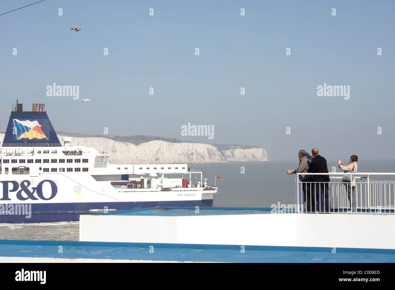 Cross the english channel hi-res stock photography and images - Alamy