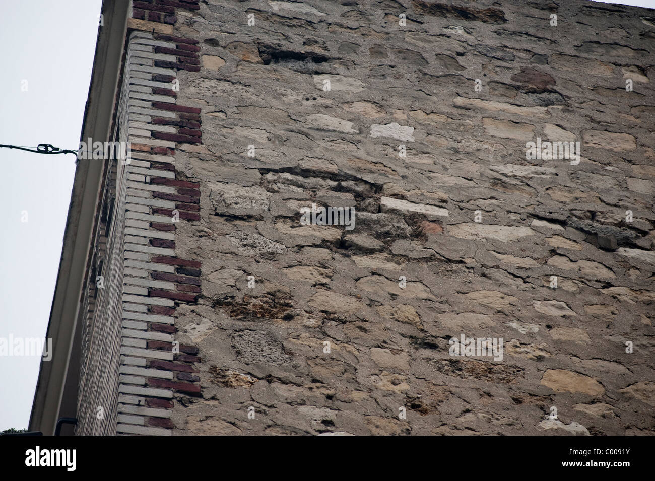 Paris cement building hi-res stock photography and images - Alamy