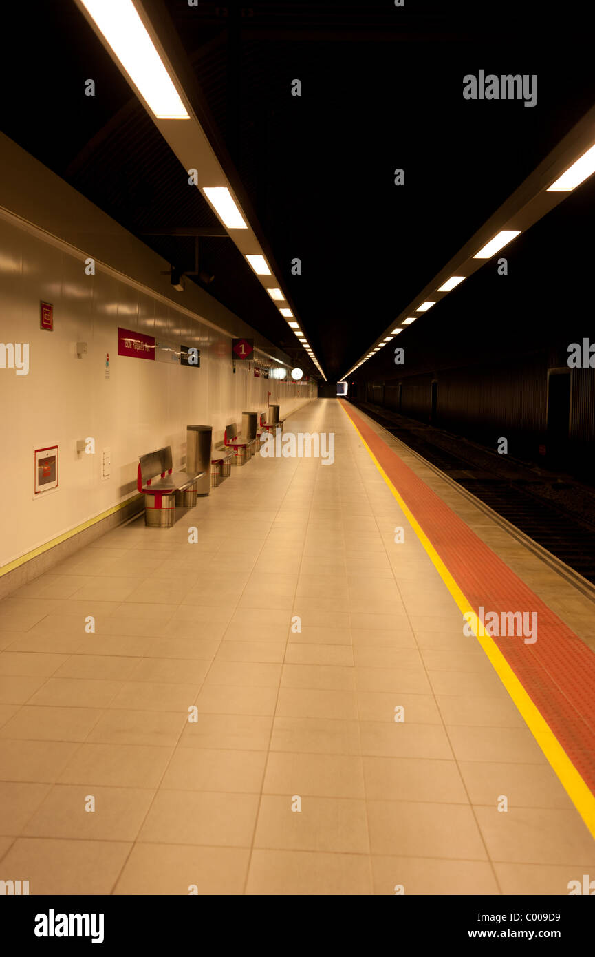 Underground railway station platform with far vanishing point Stock ...