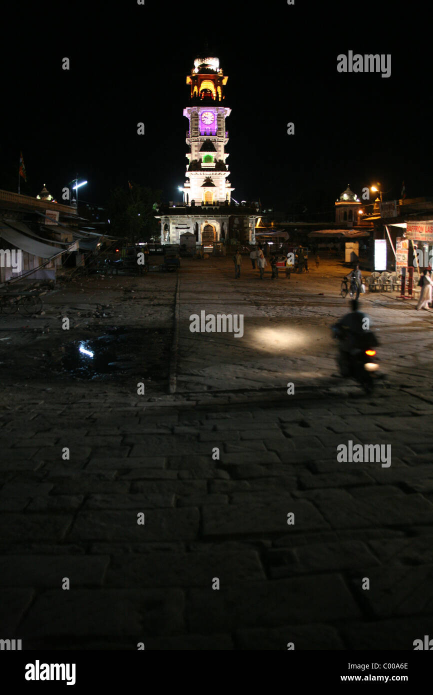 Scene clock hi-res stock photography and images - Alamy