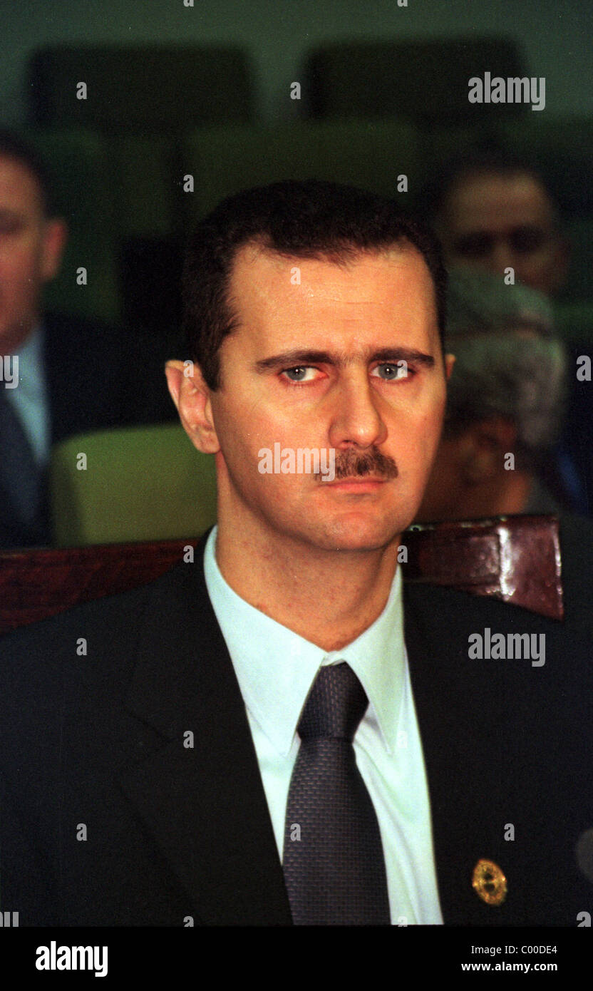 CAIRO, EGYPT -- 22 OCT 2000 -- SYRIAN PRESIDENT BASHAR EL-ASSAD, AT A ...