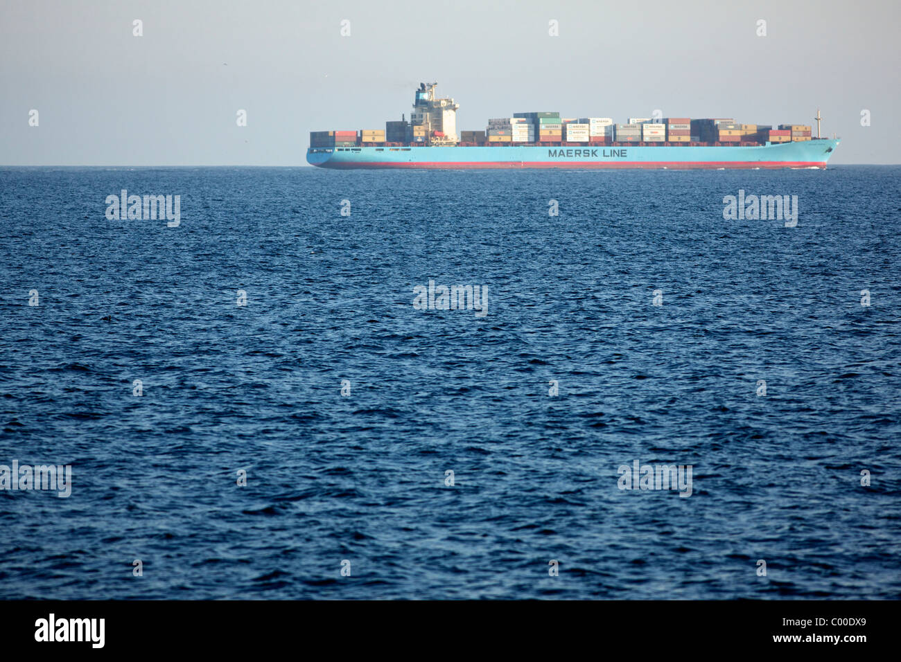 Container ship approaching harbor hi-res stock photography and images ...