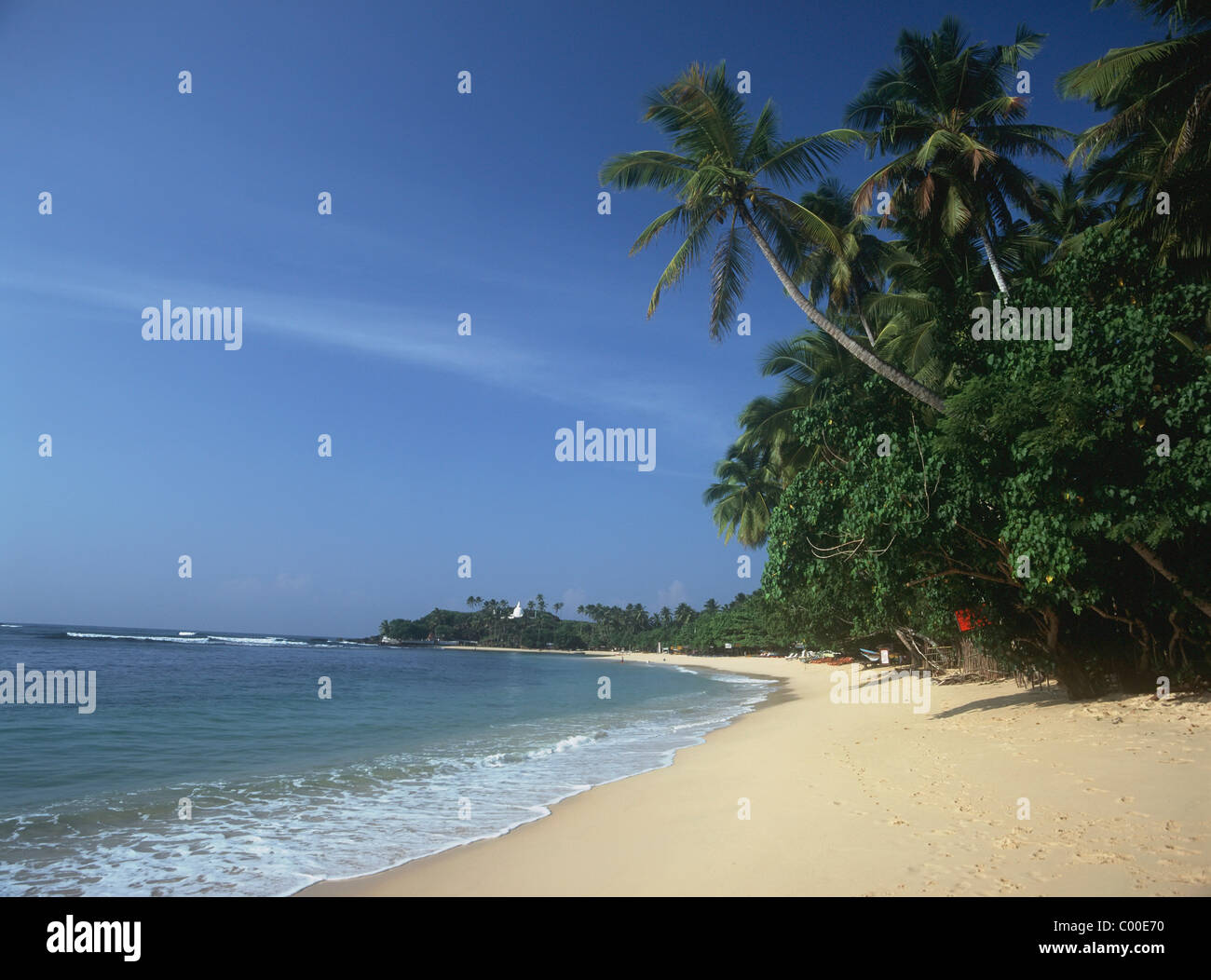 Unawatuna sri lanka beach surf hi-res stock photography and images - Alamy