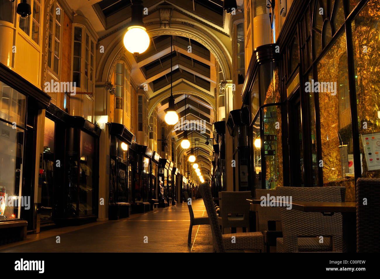 English arcade hi-res stock photography and images - Alamy