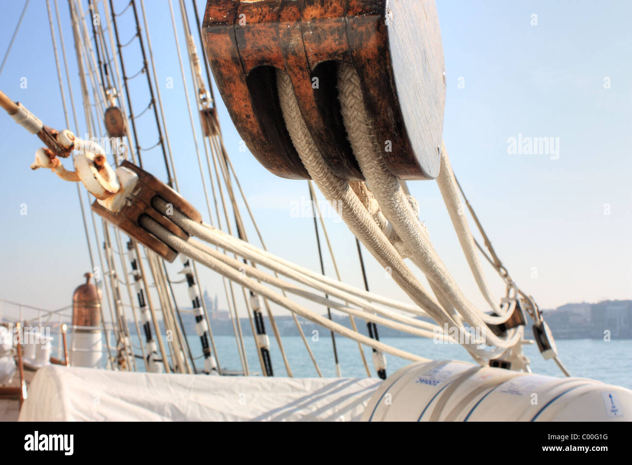 Sail detail hi-res stock photography and images - Alamy