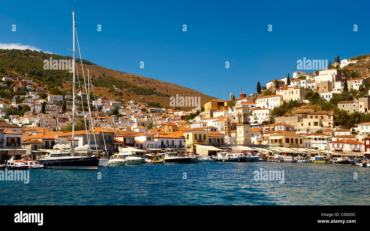 The historic port of Hydra, Greek Saronic Islands Stock Photo - Alamy