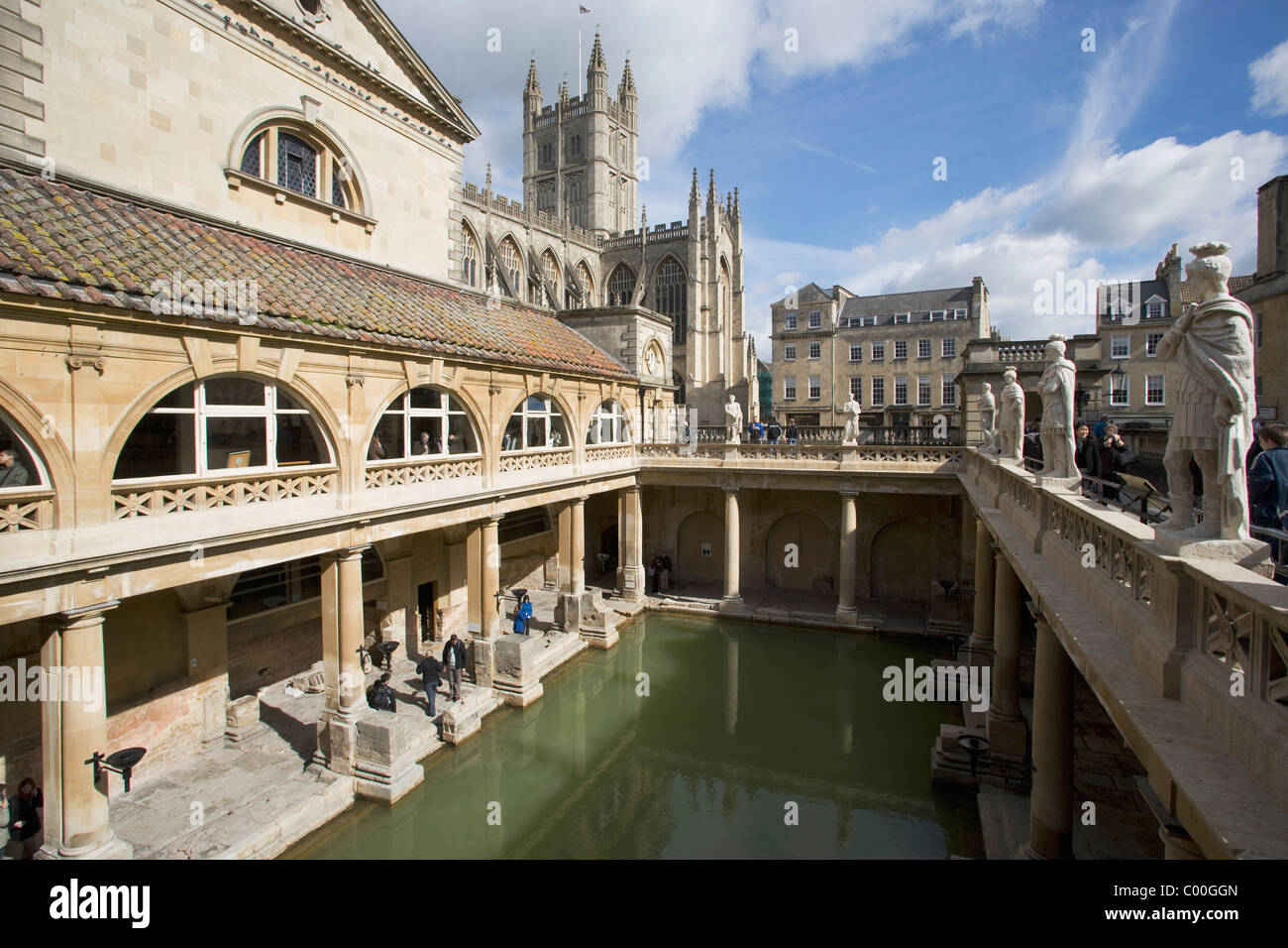 Roman baths bath statue hi-res stock photography and images - Alamy