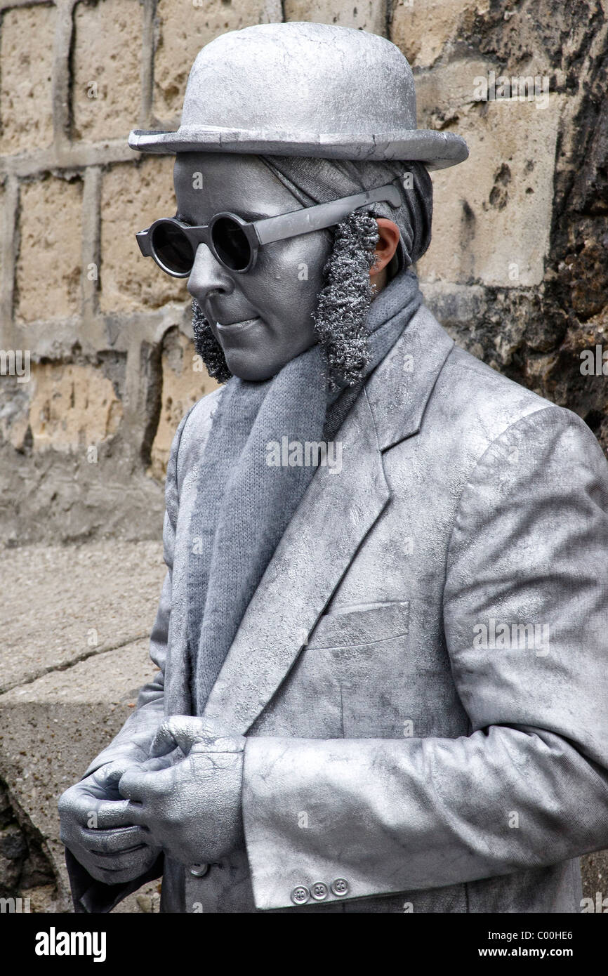 Human Statue in a side street "Mont Martre" Paris, France Stock Photo ...