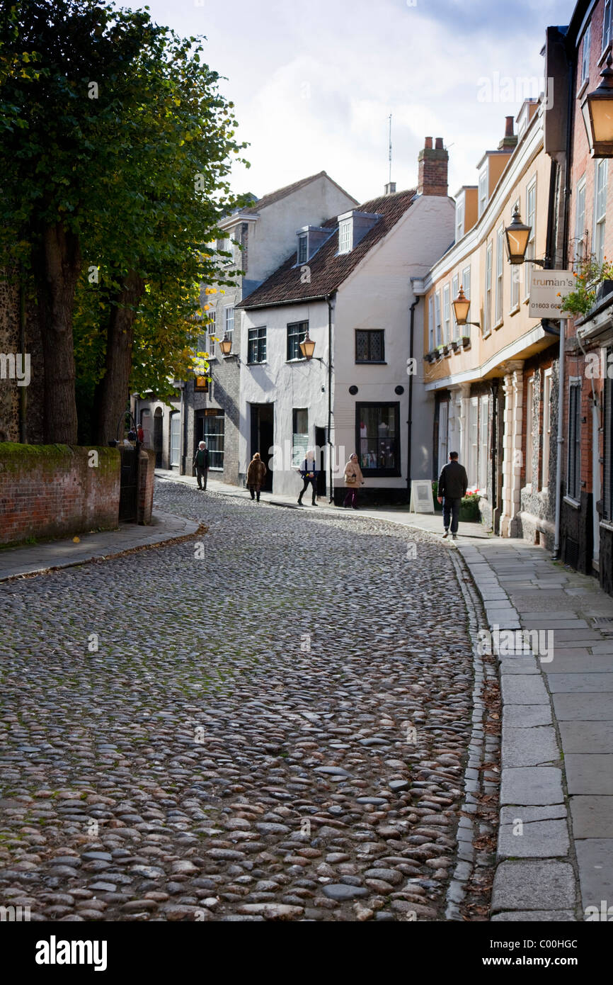 Medieval shopping street hi-res stock photography and images - Alamy