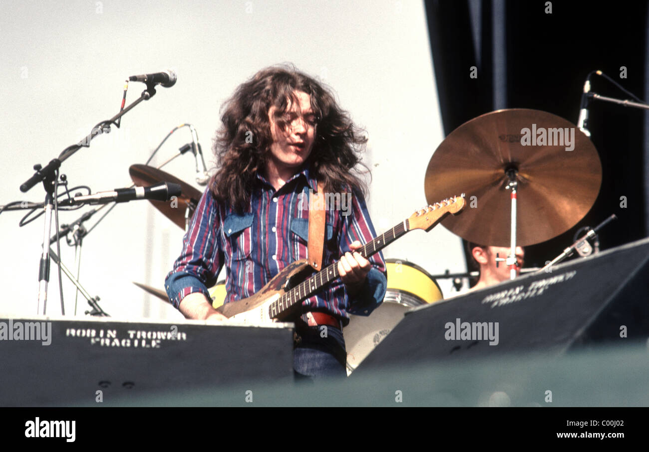 Rory Gallagher Guitar High Resolution Stock Photography and Images - Alamy
