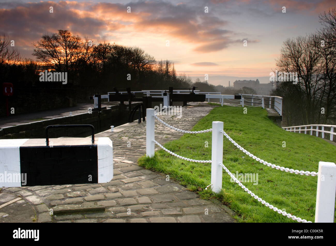 Five Rise Locks at Bingley, West Yorkshire, UK Stock Photo - Alamy