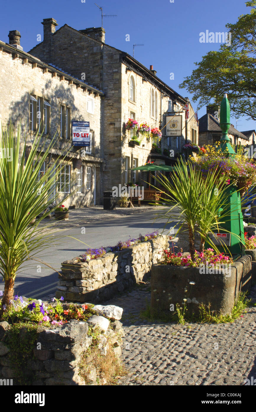 Grassington village square, Wharfedale, Yorkshire Dales, UK Stock Photo ...