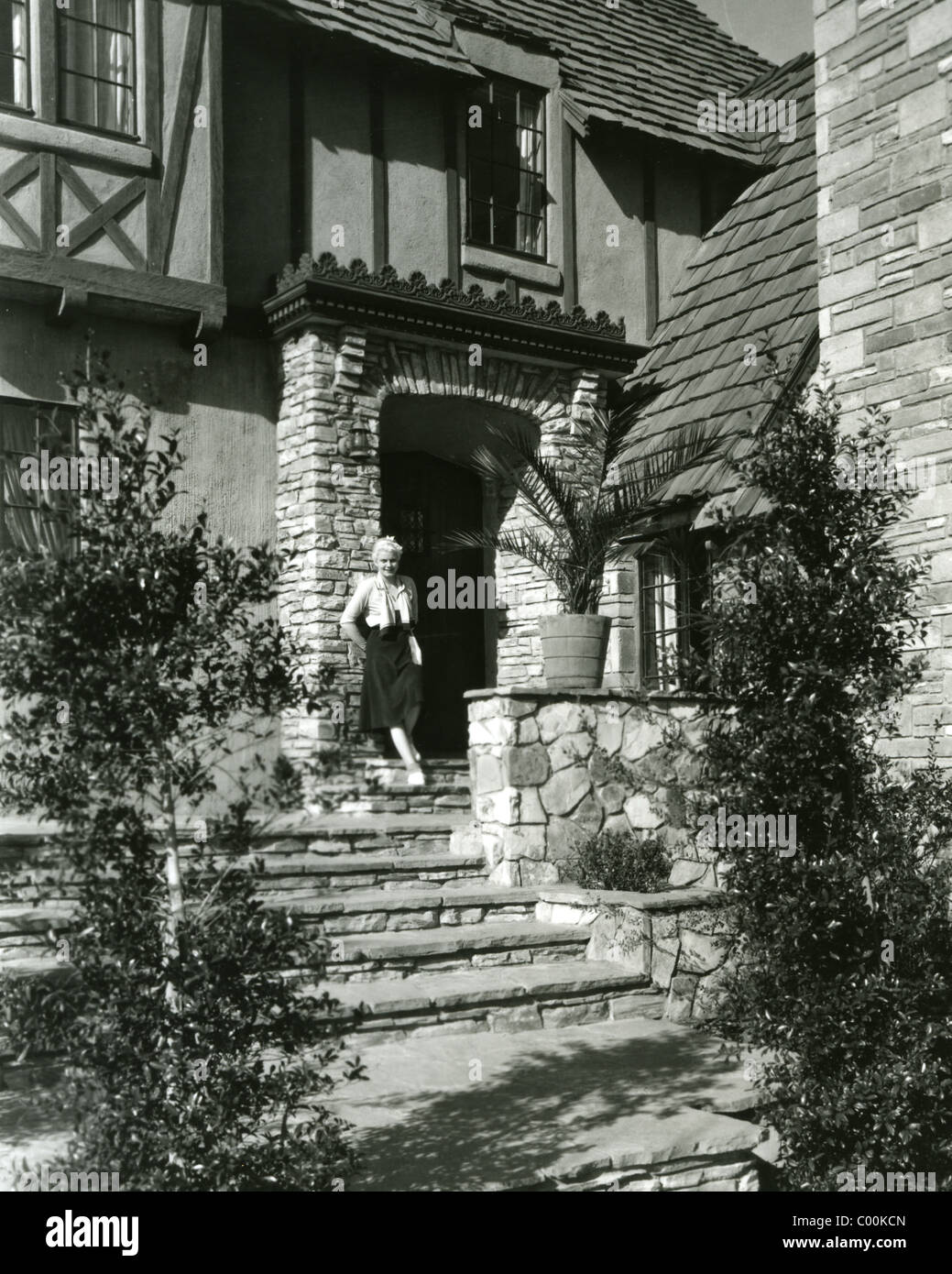 Jean harlow house hi-res stock photography and images - Alamy