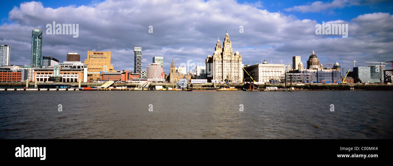 Panoramic image of liverpool hi-res stock photography and images - Alamy