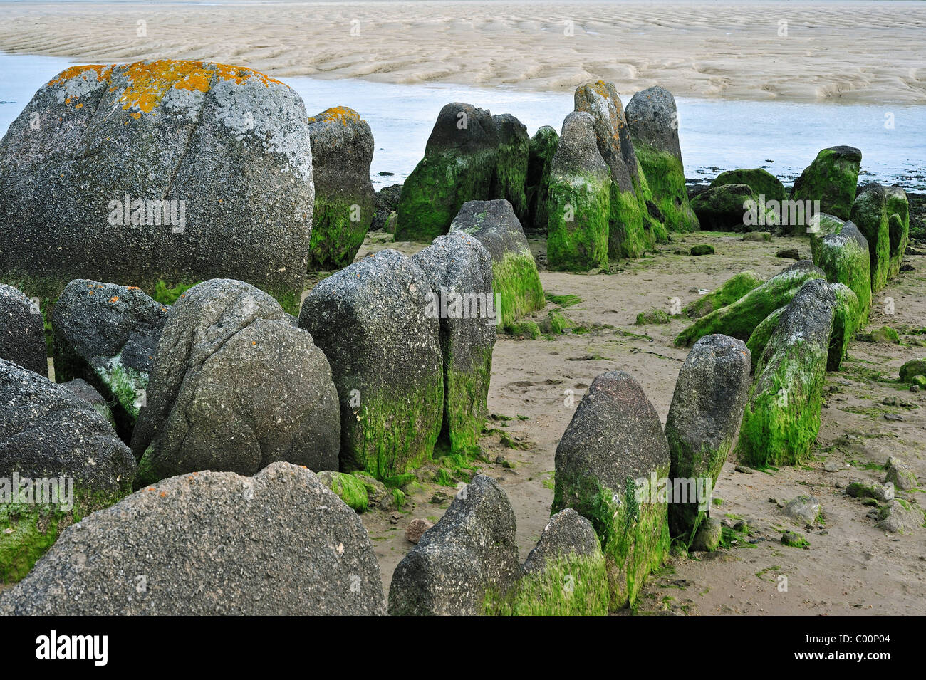 Neolithic grave hi-res stock photography and images - Alamy
