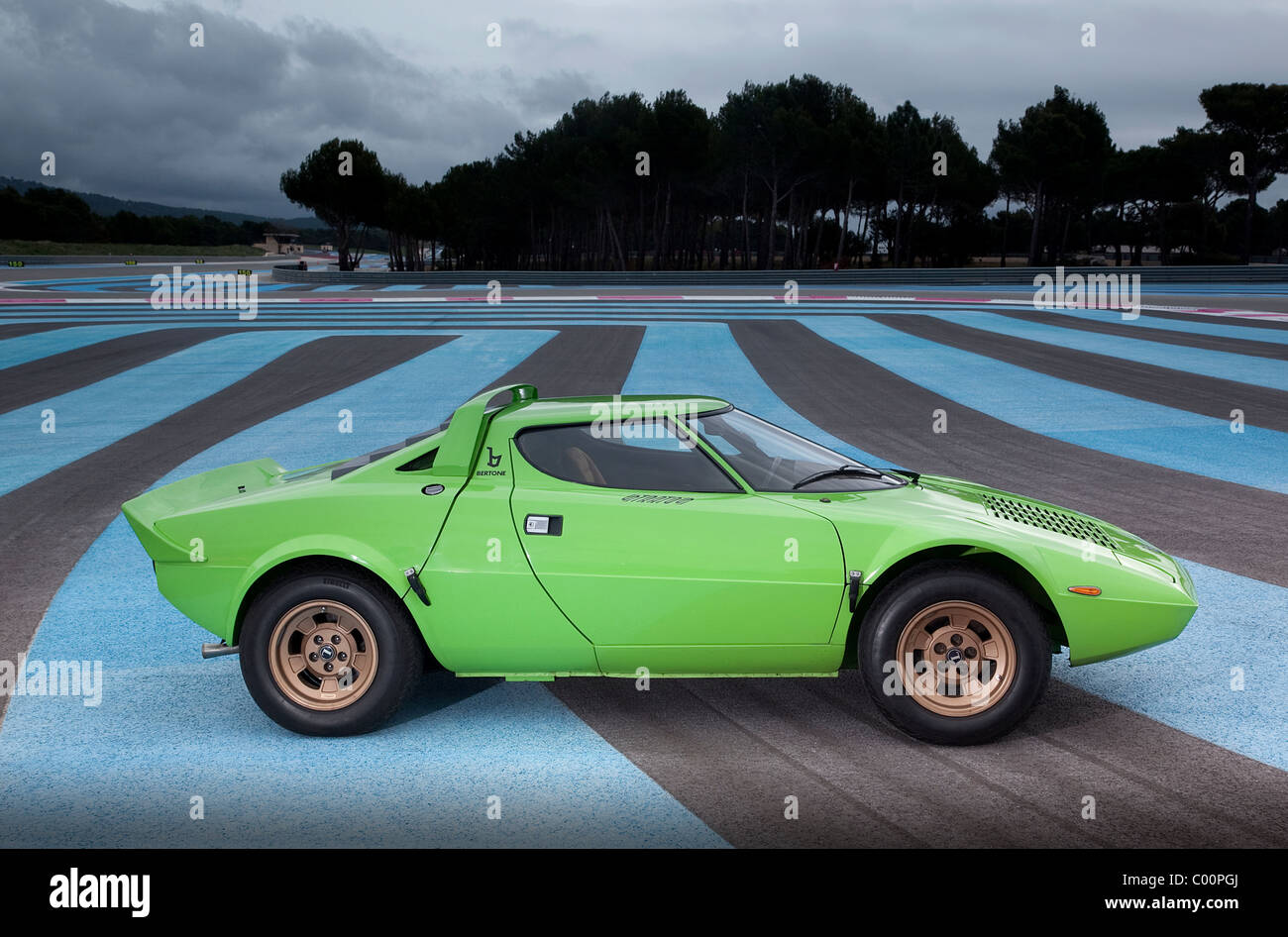 Lancia Stratos Road car Stock Photo - Alamy