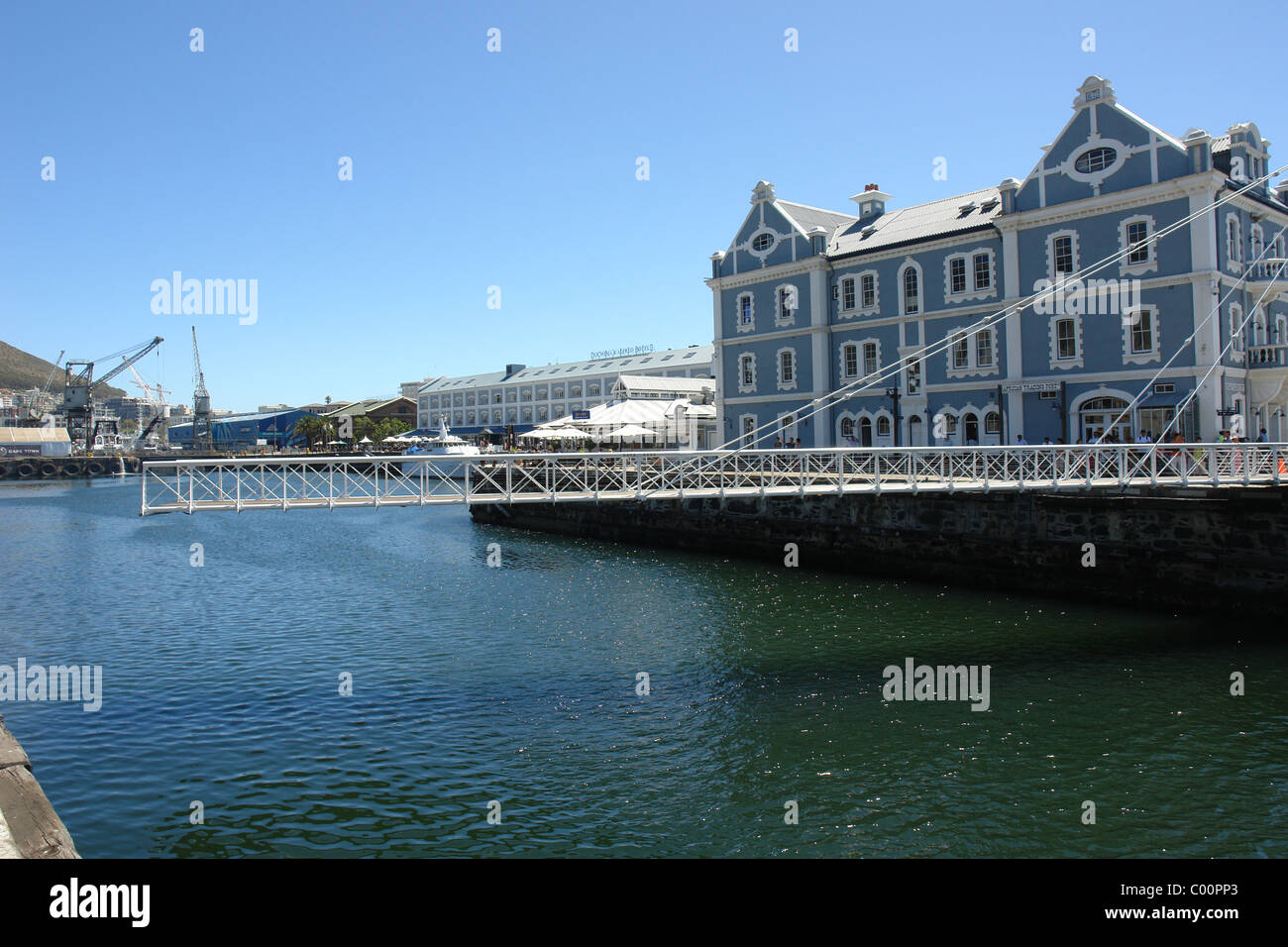 Swing bridge in Cape Town Harbour South Africa Stock Photo - Alamy