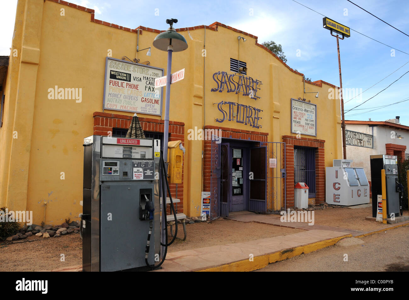 Arizona border town hi-res stock photography and images - Alamy