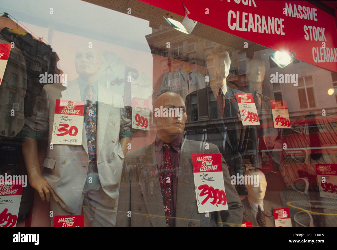 Massive stock clearance hi-res stock photography and images - Alamy