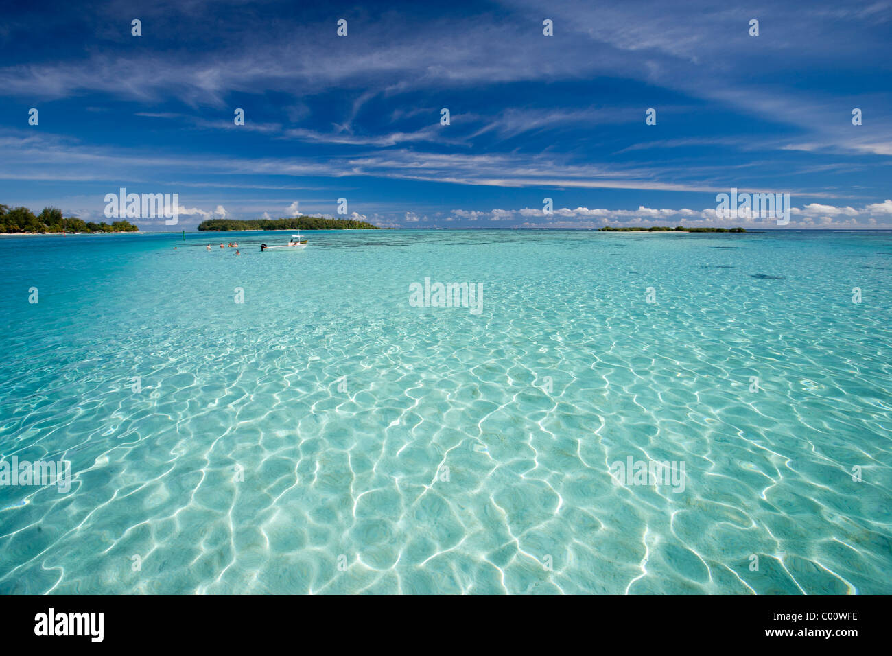 Scenic lagoon, Moorea Stock Photo - Alamy