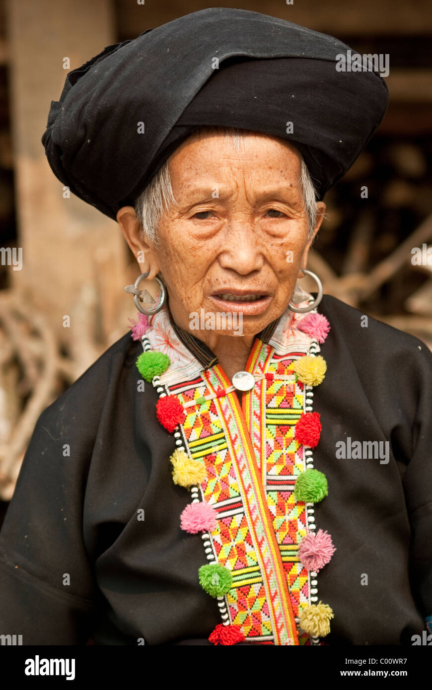 Black yao hi-res stock photography and images - Alamy
