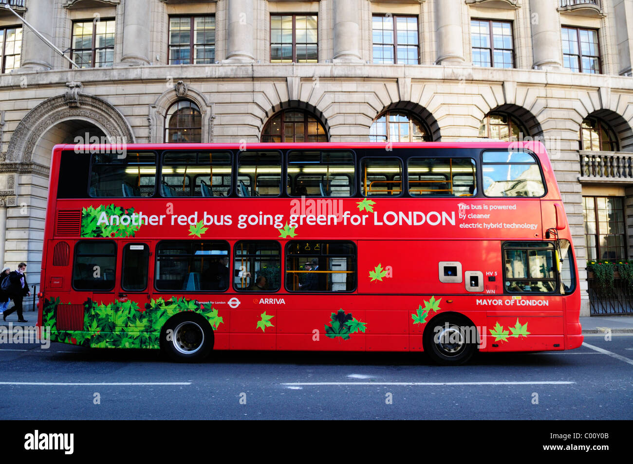 Electric double decker bus hi-res stock photography and images - Alamy