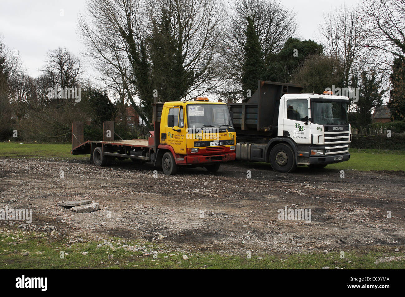 Construction lorries hi-res stock photography and images - Alamy