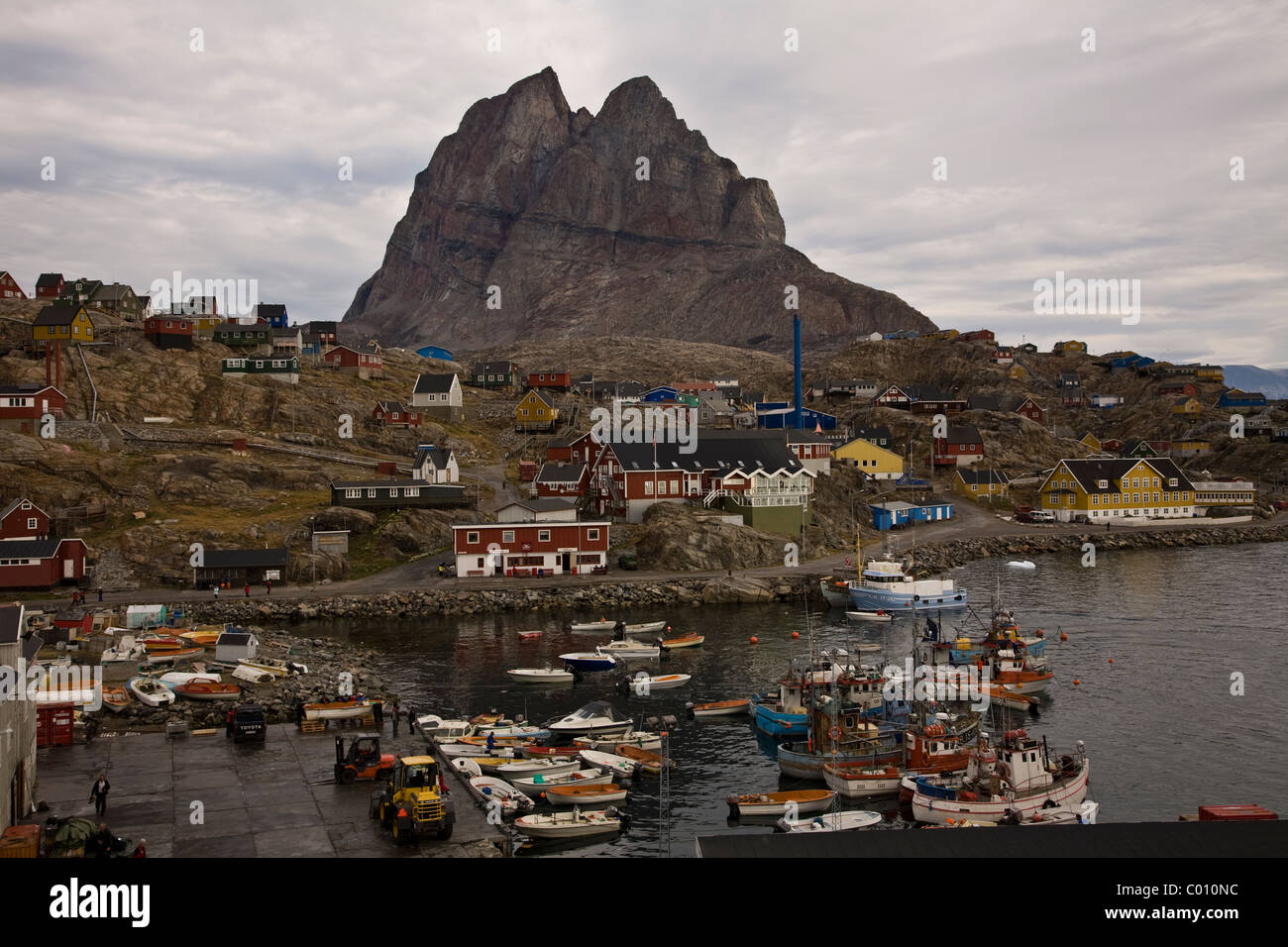 Uummannaq Mountain, Uummannaq, Greenland Stock Photo - Alamy