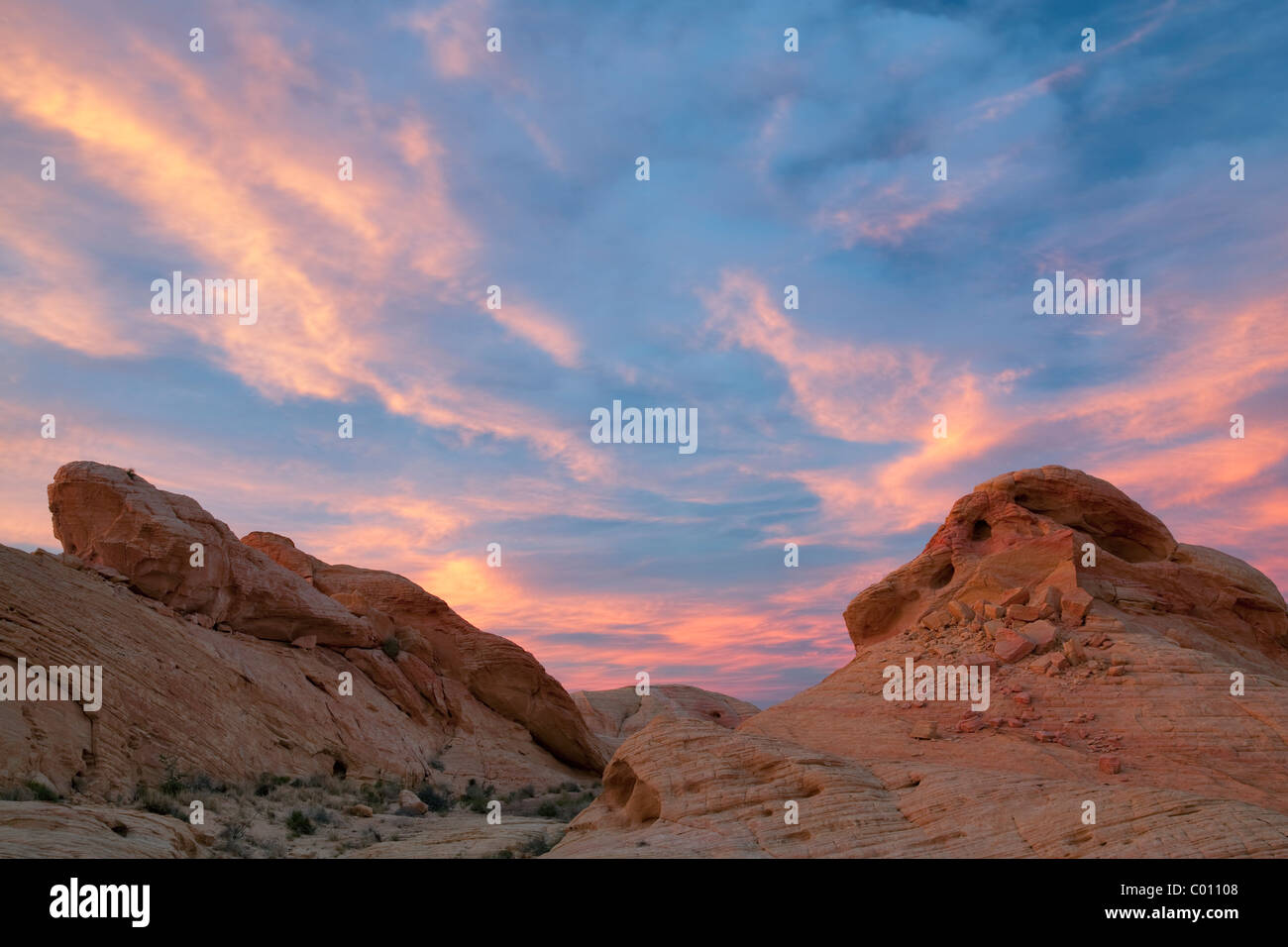Sunset and colorful rocks. Valley of Fire State Park, Nevada Stock ...