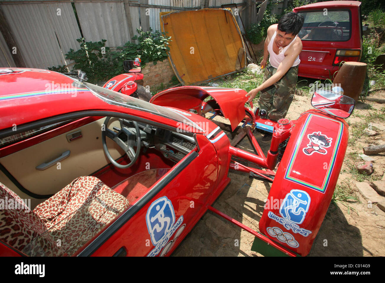 Racing car that was put together over two and a half years by a man ...