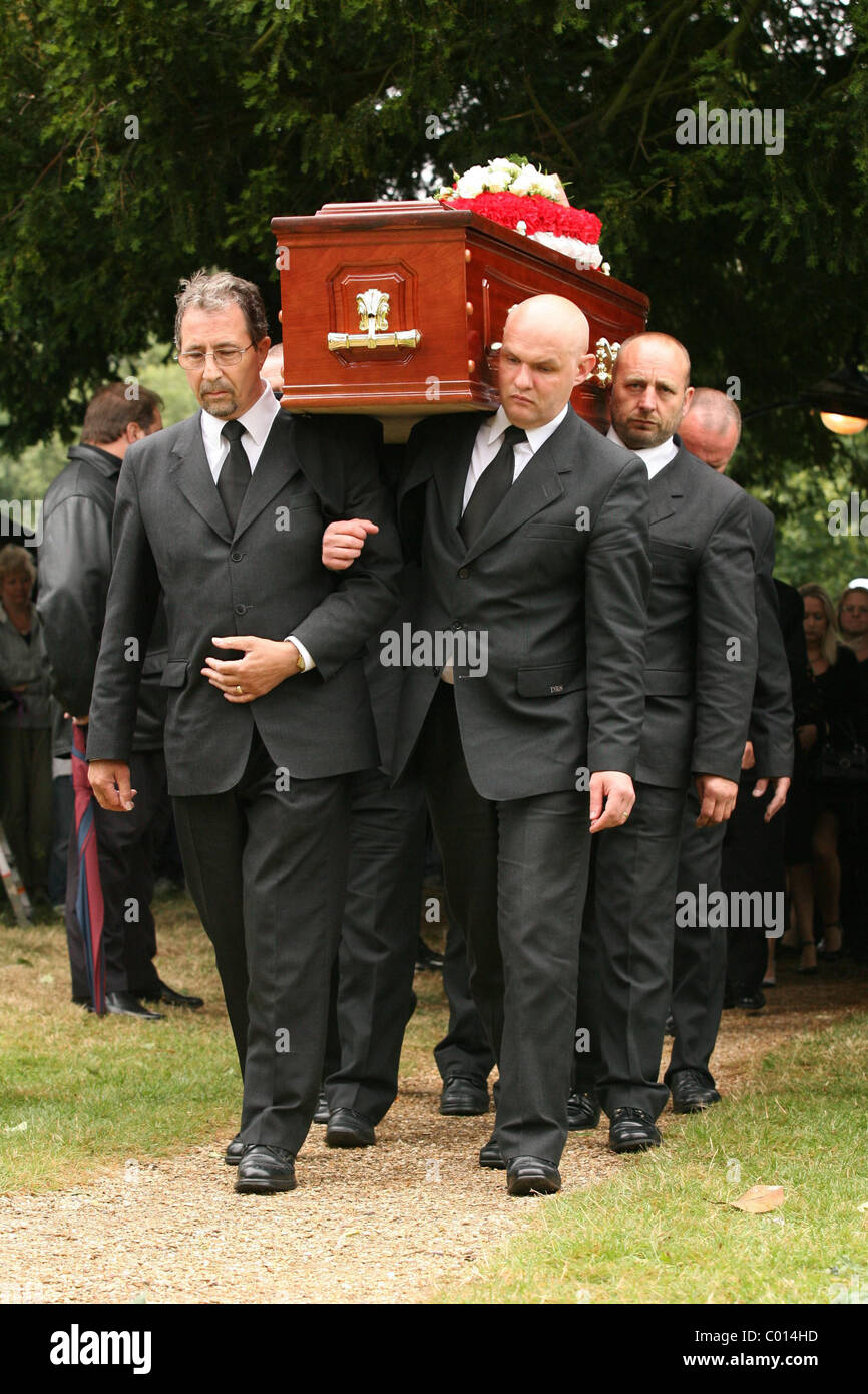 Mike reid funeral hi-res stock photography and images - Alamy