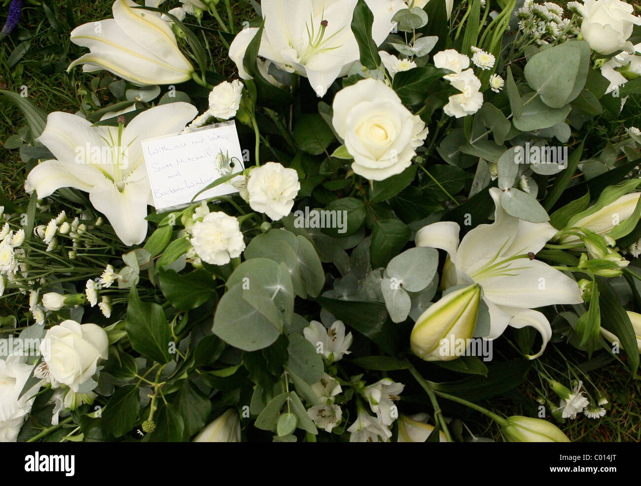 At the funeral of mike reid hi-res stock photography and images - Alamy