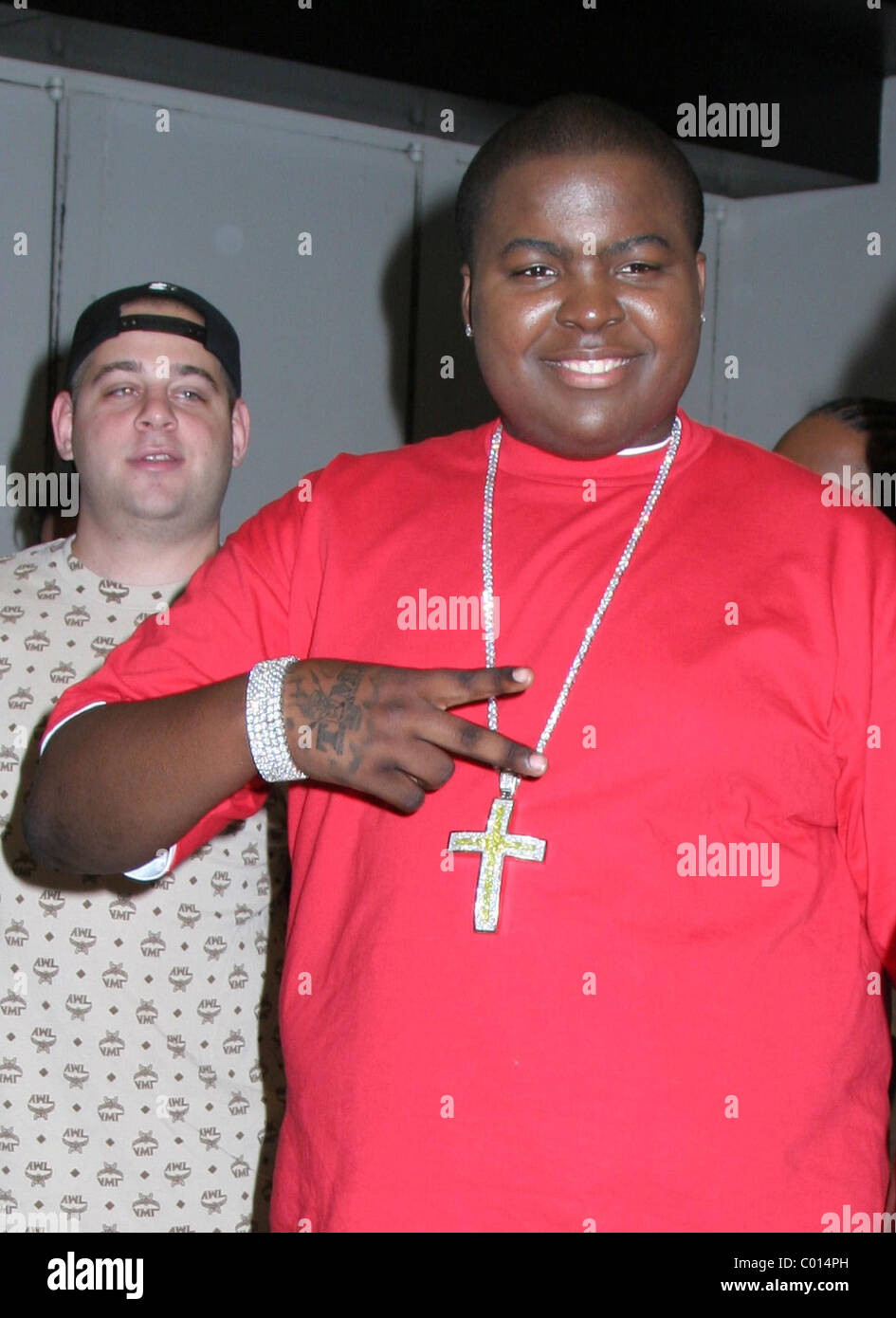 Outside mtv trl studios in times square new york city hi-res stock ...