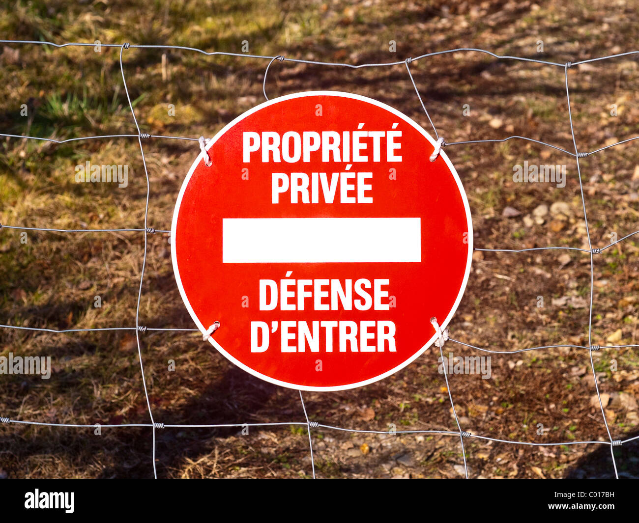 French no entry sign hi-res stock photography and images - Alamy