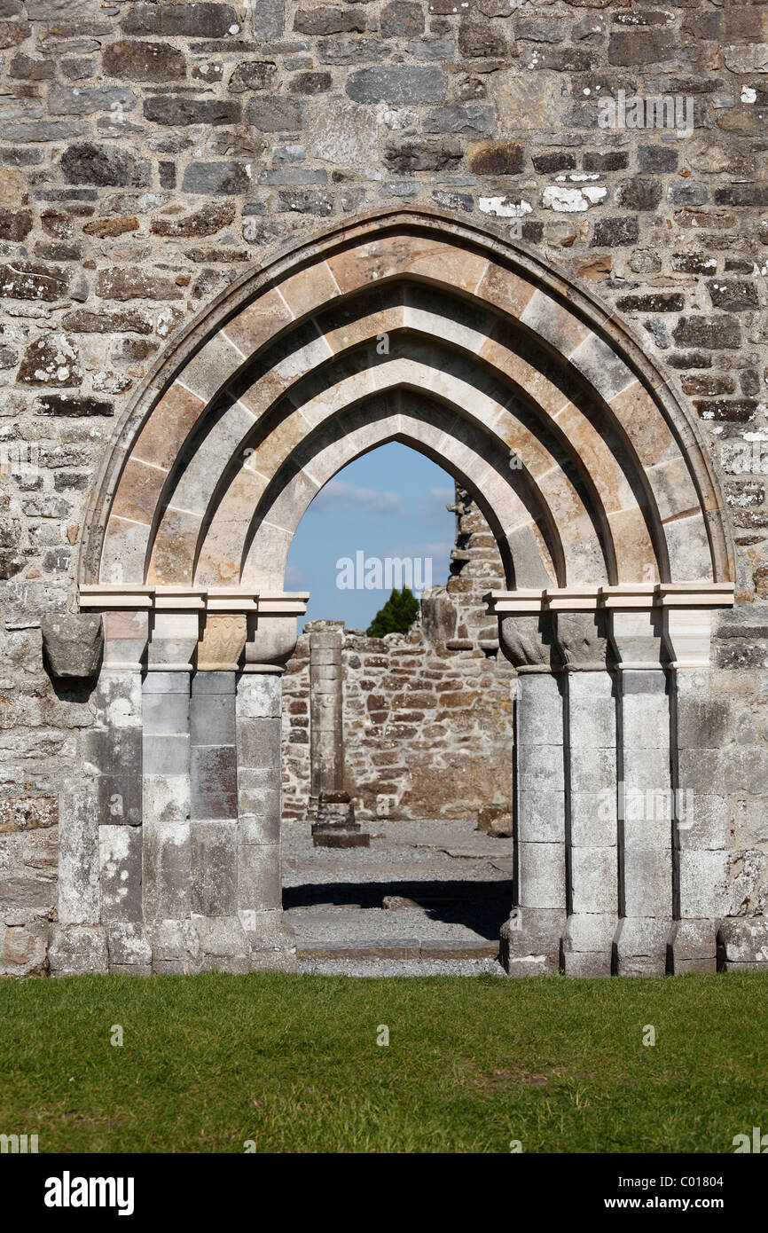 Convent clonmacnoise hi-res stock photography and images - Alamy