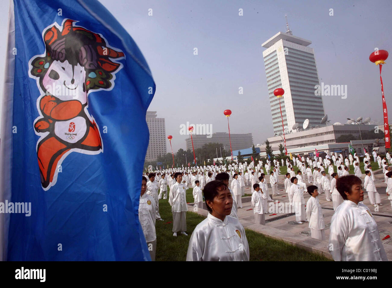 * OLYMPIC COUNTDOWN The world's largest Tai Chi display takes place at ...