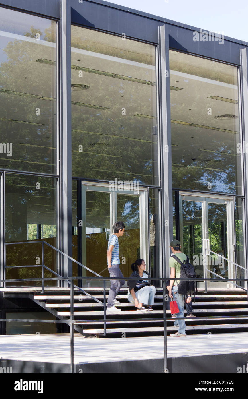 Crown Hall Illinois Institute Technology High Resolution Stock ...