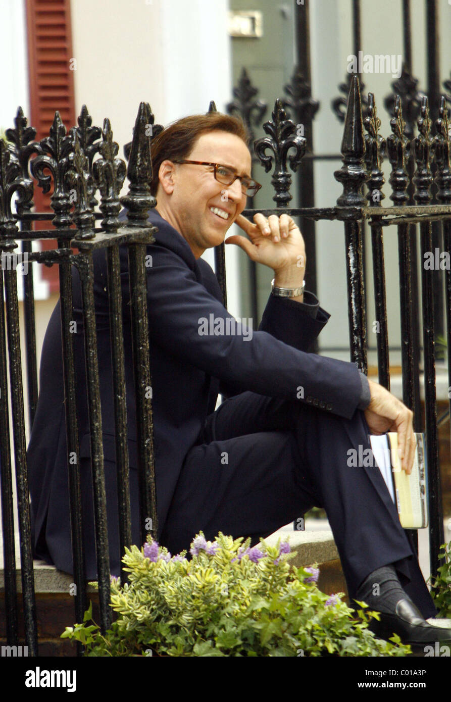 Nicolas Cage Filming on location in Primrose hill on the set of his ...