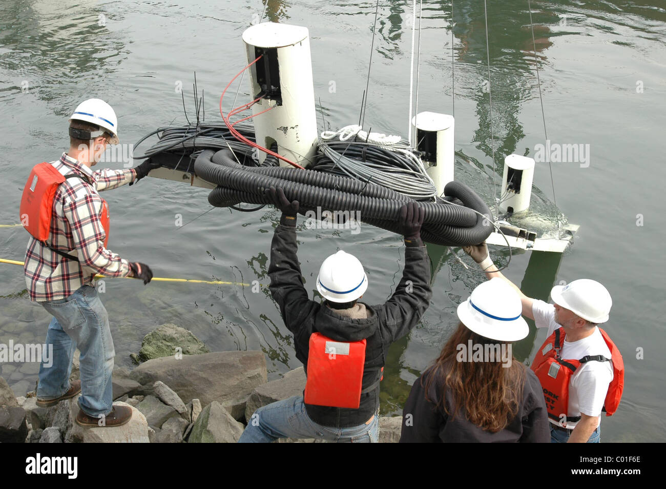 Underwater turbine hi-res stock photography and images - Alamy