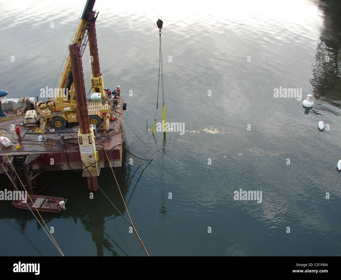 Underwater turbine hi-res stock photography and images - Alamy