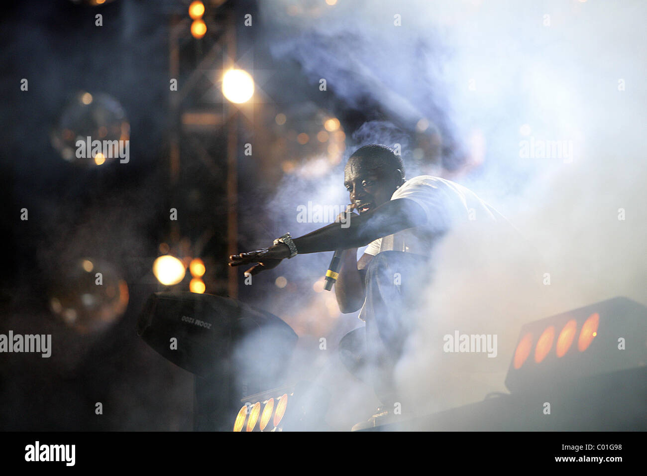 Akon Isle of MTV music festival Malta - 26.07.07 Stock Photo - Alamy