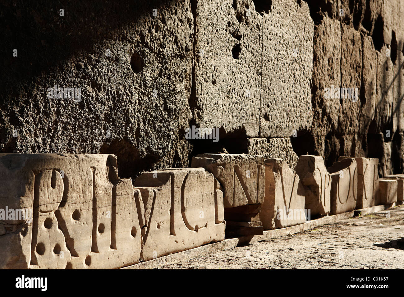 Engraved lettering in marble hi-res stock photography and images - Alamy