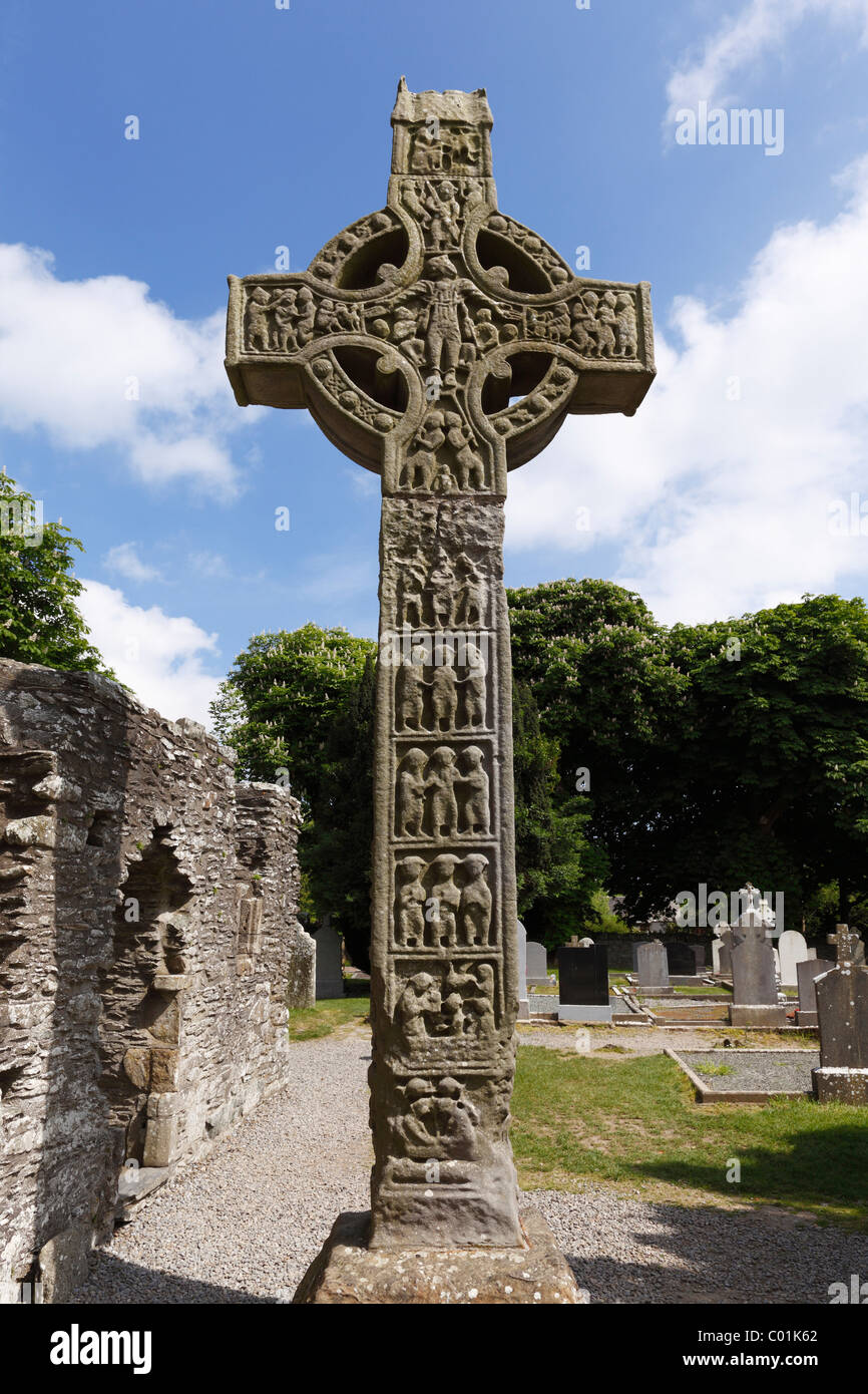 Tallest high cross in ireland hi-res stock photography and images - Alamy