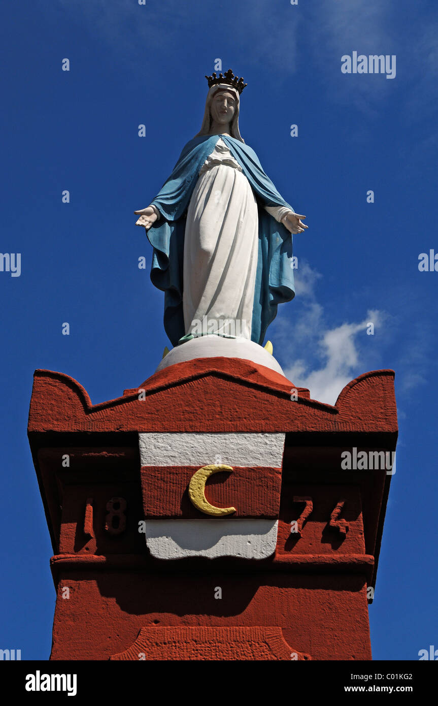 Coloured statue of Mary on a column, 1874, Ingersheim, Alsace, France ...