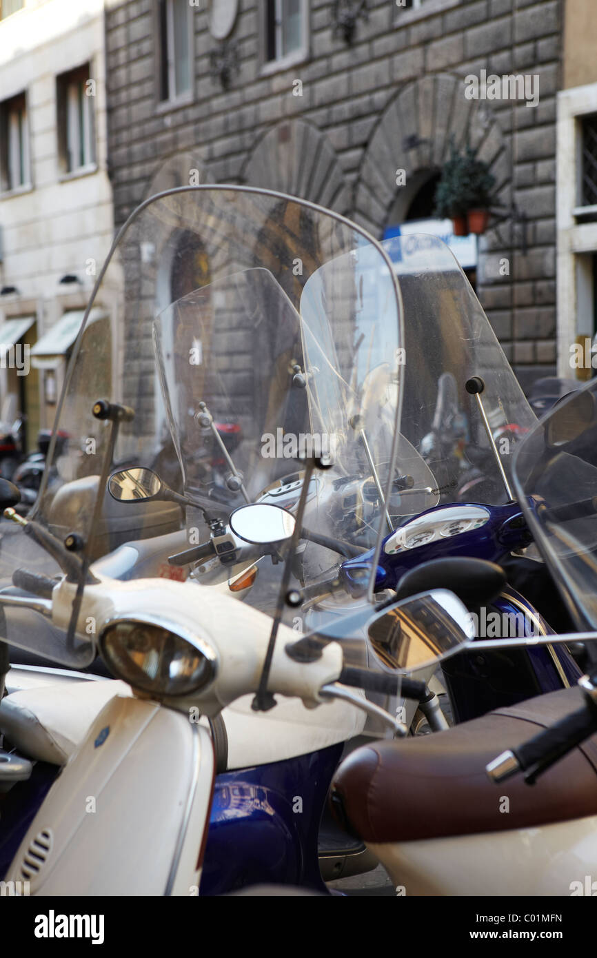 Multiple motorcycles hi-res stock photography and images - Alamy