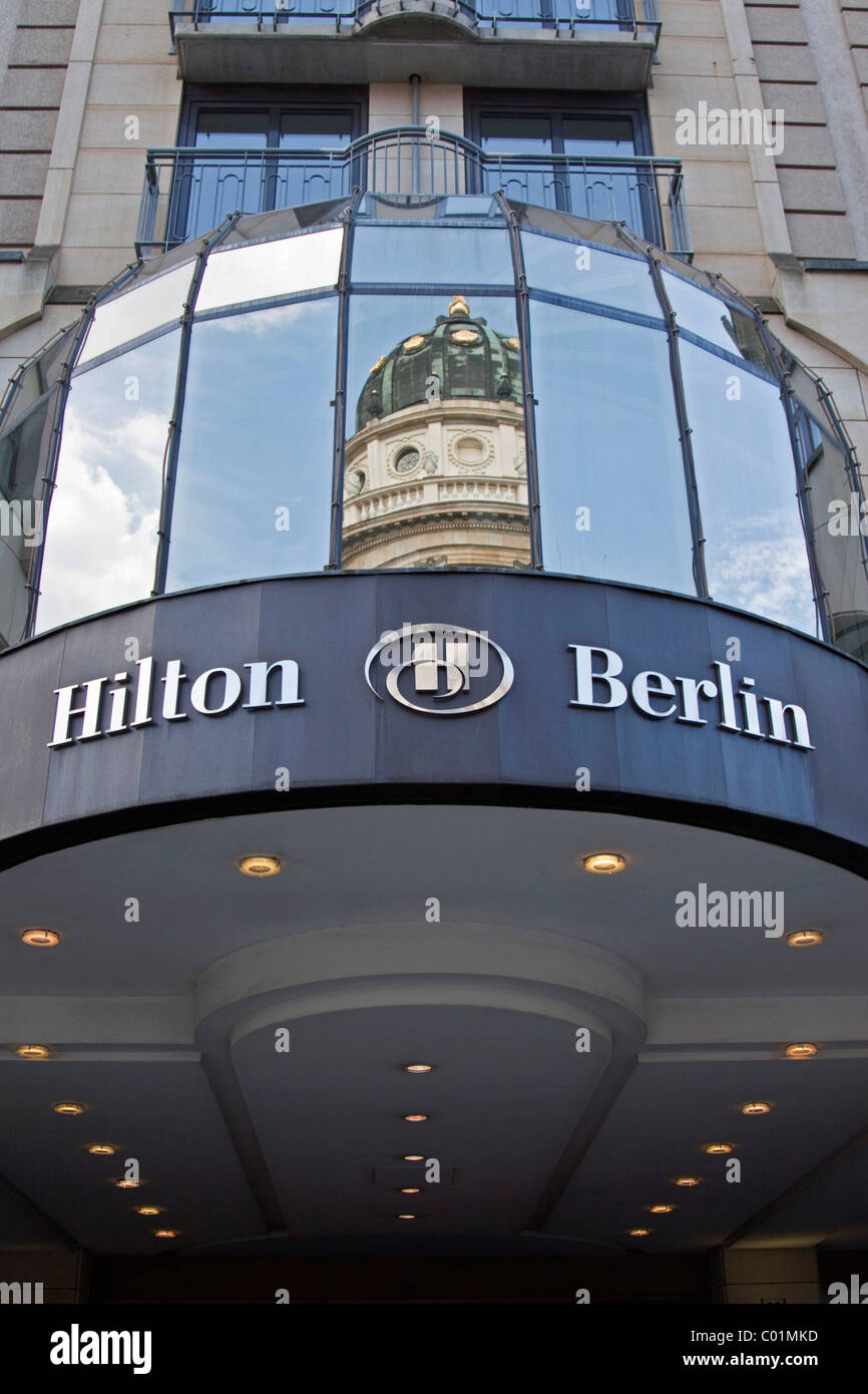Hotel logos hi-res stock photography and images - Alamy