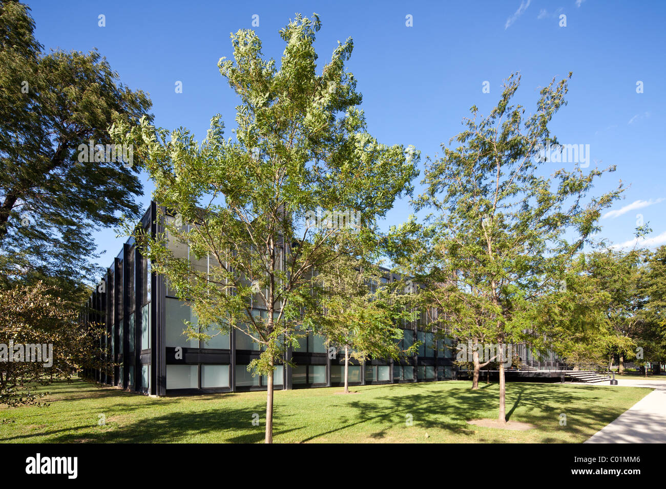 Illinois institute of technology iit hi-res stock photography and ...