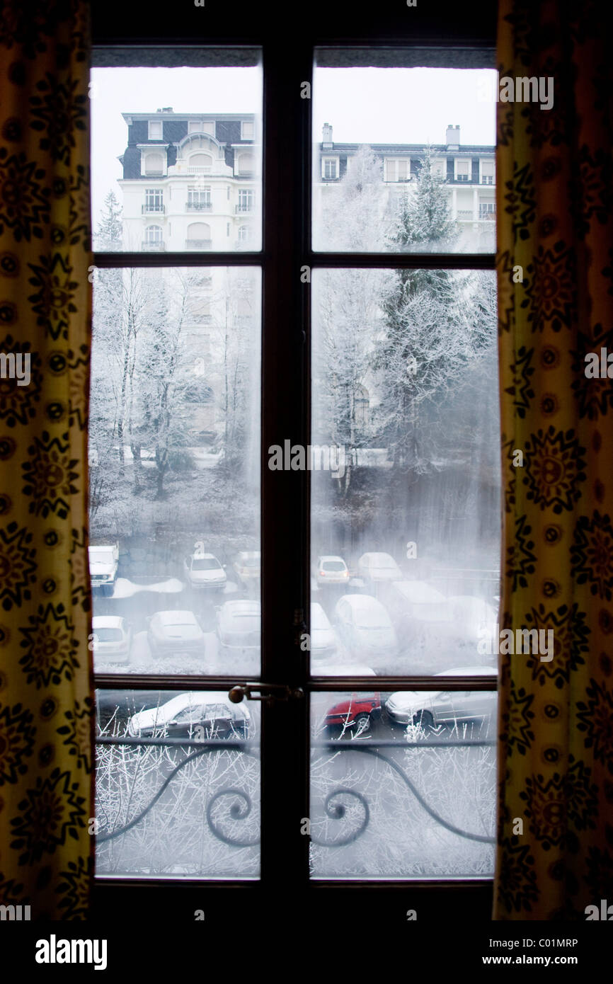 Steamed up window hi-res stock photography and images - Alamy
