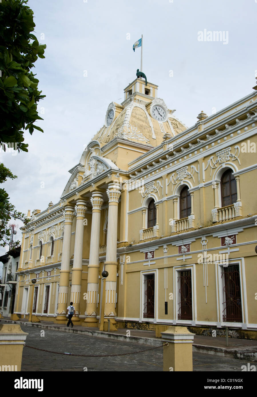 Guatemala. City of Retalhuleu. Government Palace Stock Photo - Alamy