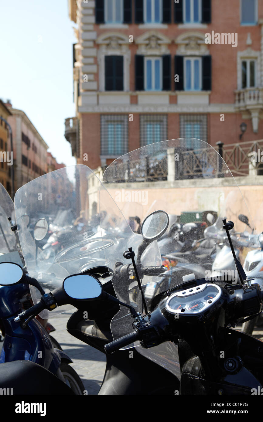 Motorbikes in Rome, Italy Stock Photo - Alamy